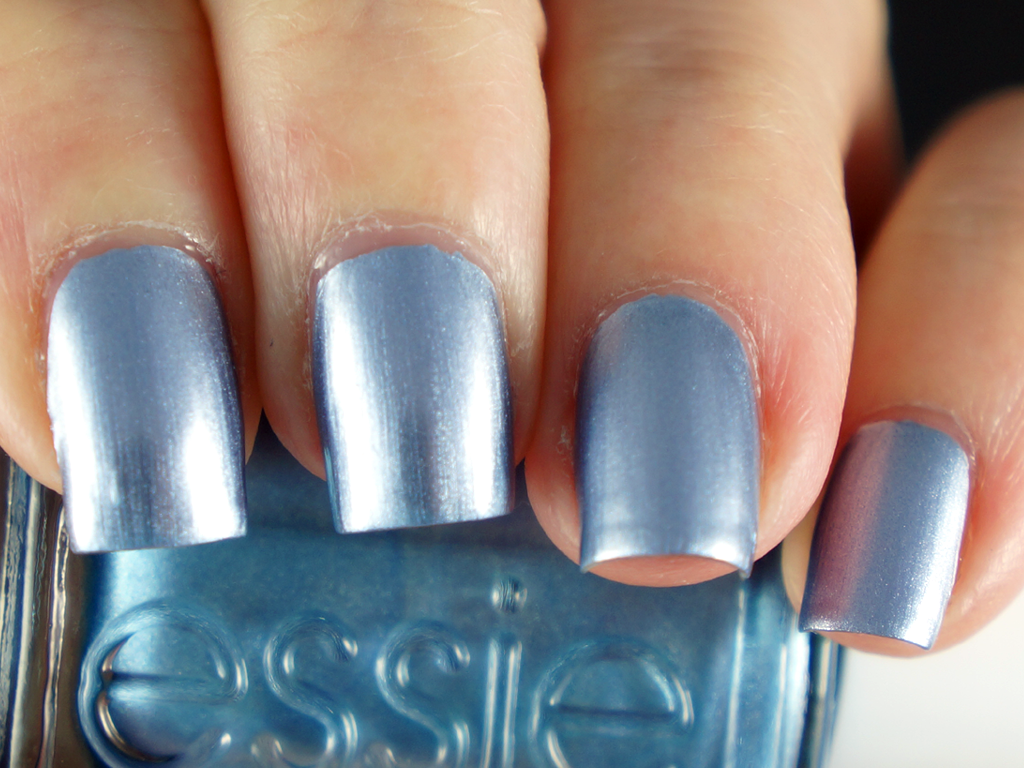 Sleepy Elin : Essie "Blue Rhapsody"