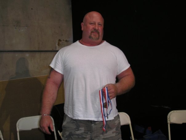 Mature & Bearmen Hideaway: Those big burly strong bulls!