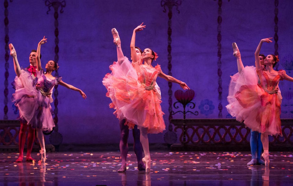Seth Saith: Sugar Plum Fairytale: Joffrey's 'The Nutcracker' Is All It ...