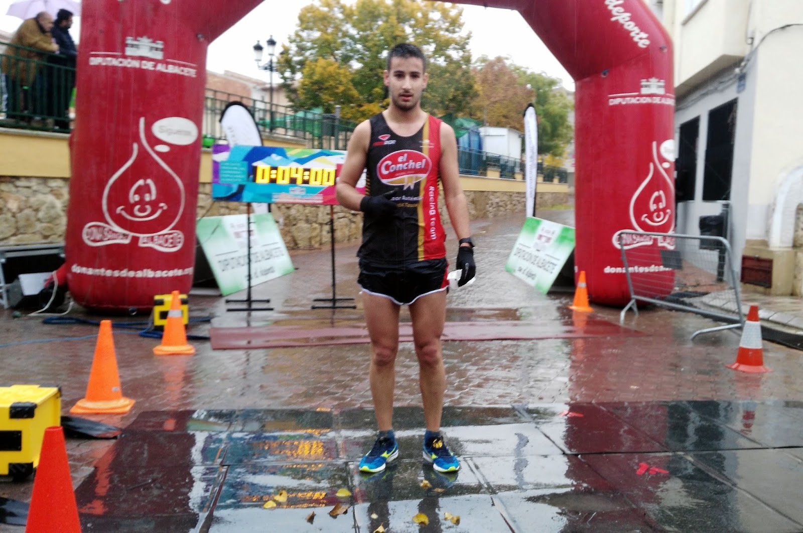 ESCUELAS DE ATLETISMO CD. LA GLORIETA - HELLÍN: Jesús Ángel Rodríguez ...