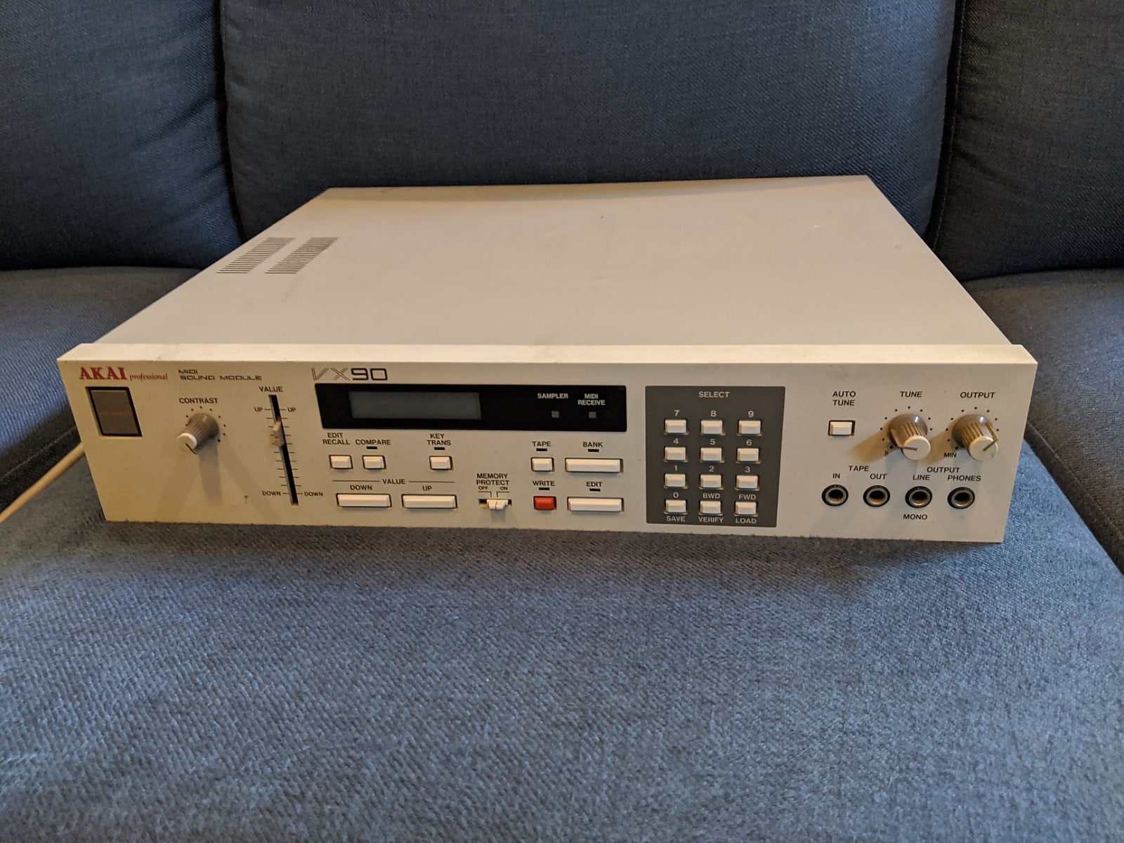 MATRIXSYNTH: Akai VX90 Rackmount Analog Synthesizer 10625-01081