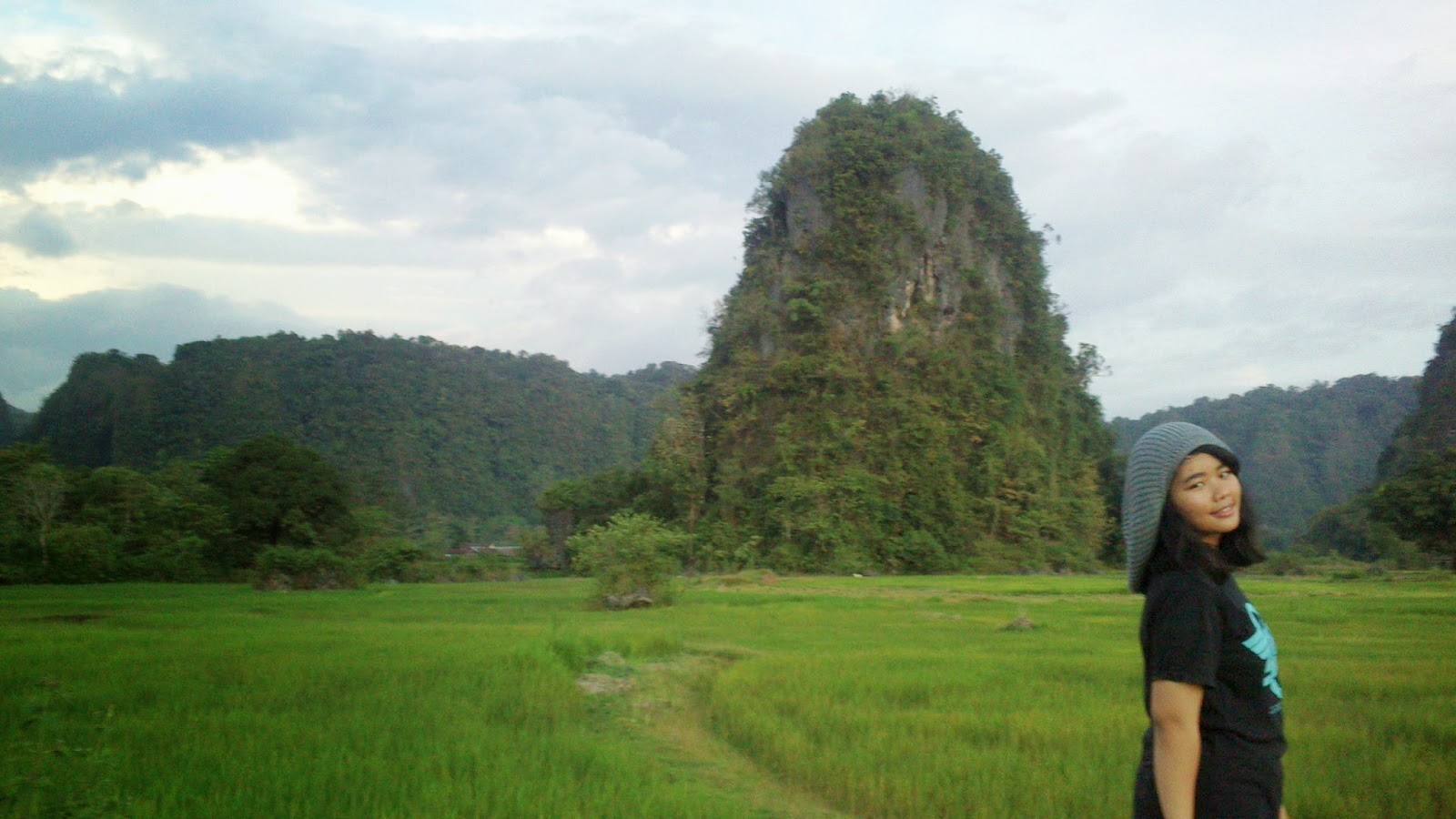 It's Me: LETS GO TO TOMPO BALANG VILLAGE