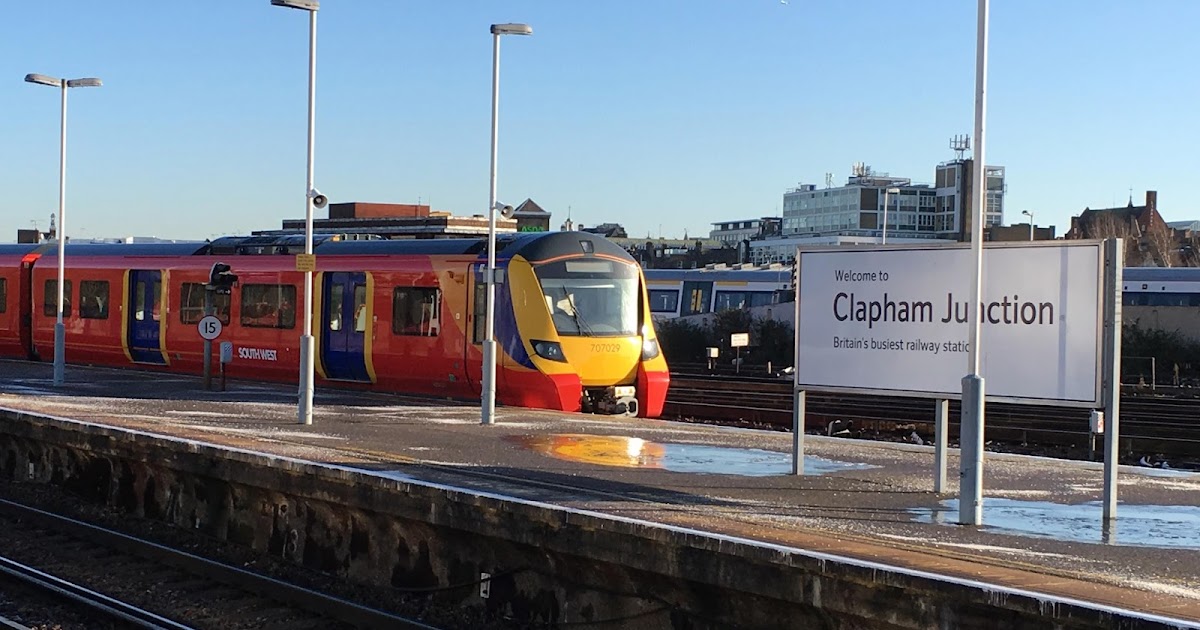 The Railway Photo Blog: Clapham Junction (3) : The sign