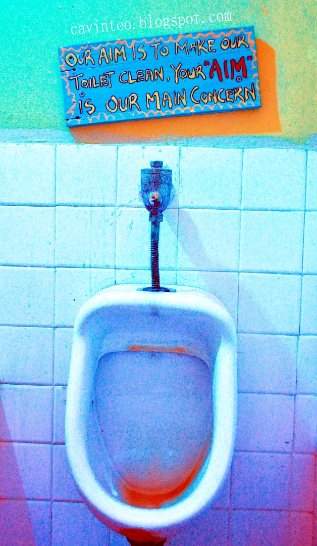 Entree Kibbles: Funny Toilet Message for the Men @ Malacca