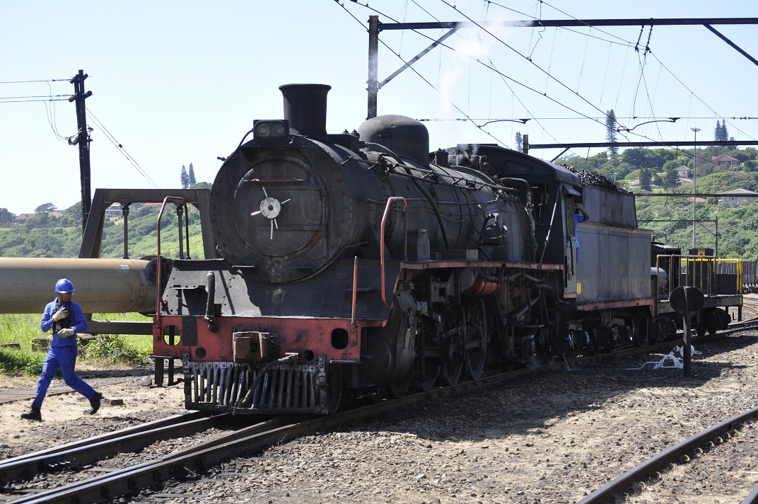 SAR CONNECTA: 19D Saiccor No.3 Ex SAR Class 19D No. 2767 - Umkomaas ...