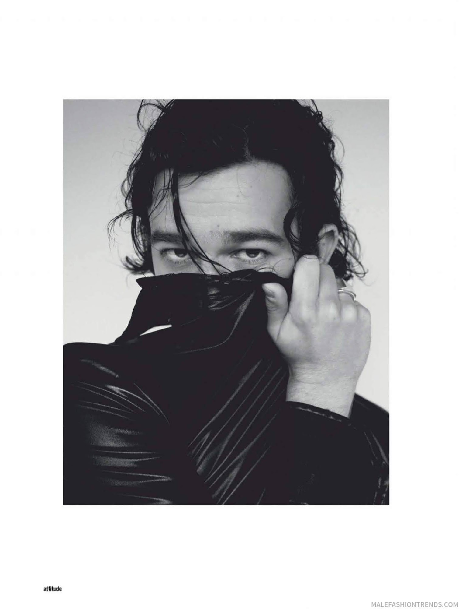 Matty Healy para Attitude Magazine en fotos de James Anastasi