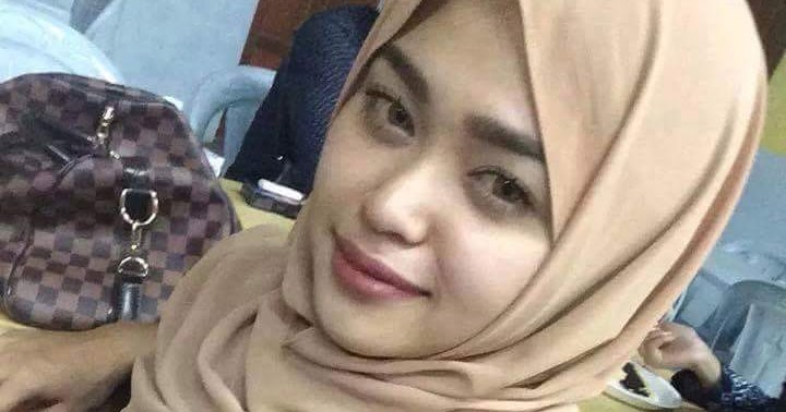 Nafsu Tinggi Akhwat ber Jilbab - TOP CERITA SEX