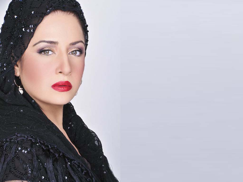 atiqa odho awesome and fabulous images hd wallpapers photos and ...