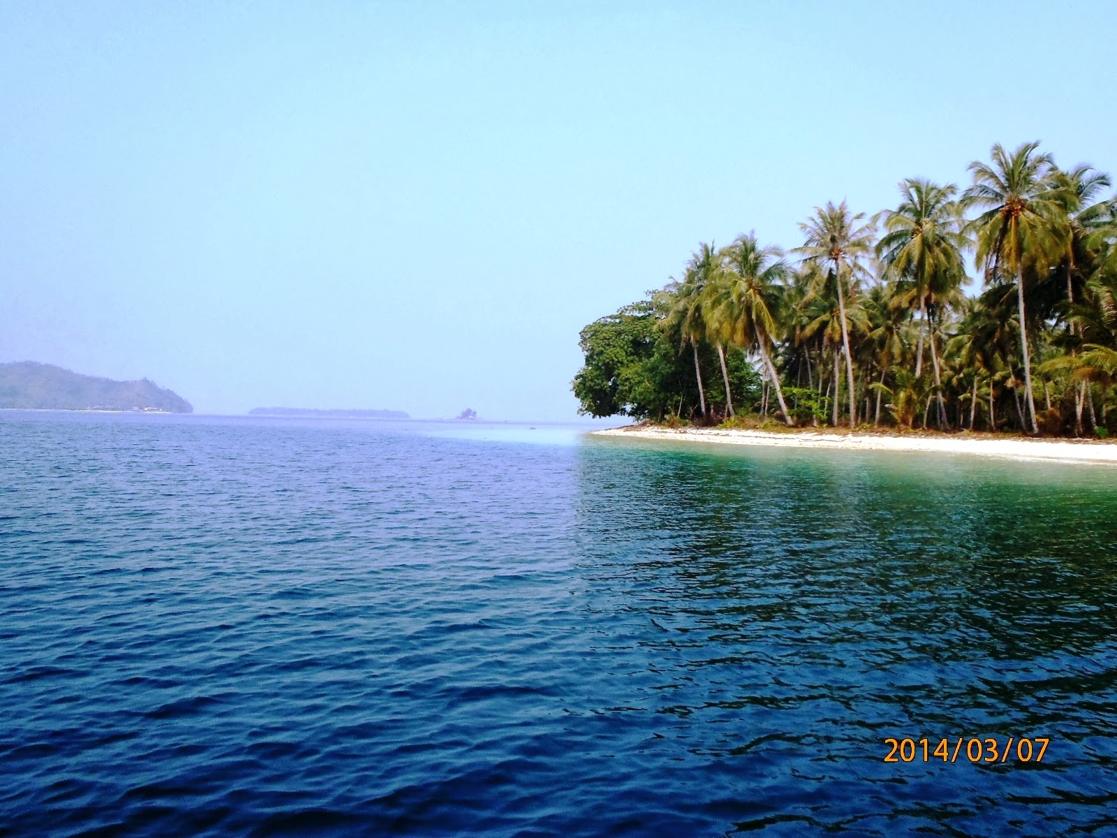 PASUMPAHAN ISLAND - Sumatra Discovery