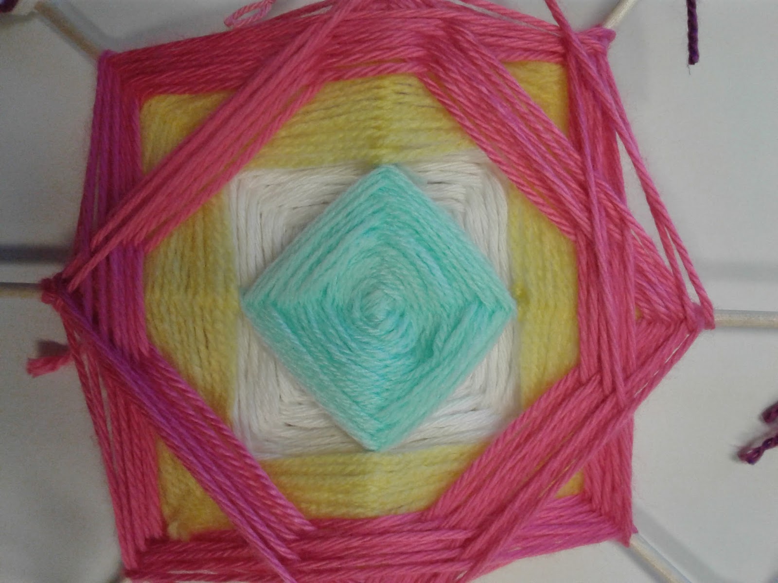 a faithful attempt: Weaving: Ojo de Dios or God's Eye Craft