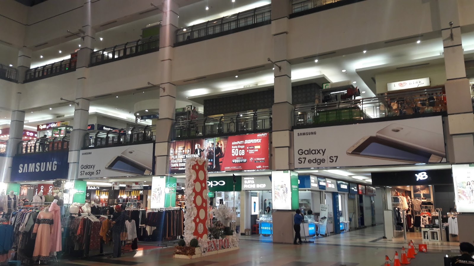Advertising Indonesia: Profil Mall Palembang Square