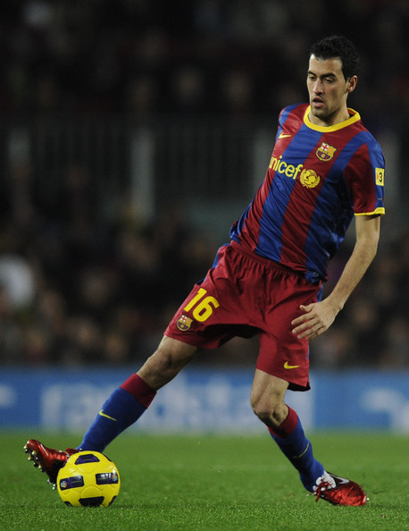Sergio Busquets ~ Zone Soccer Player