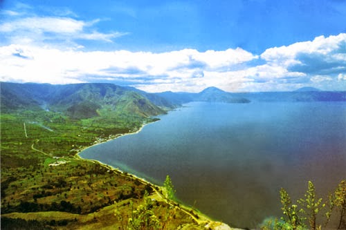 MENGENAL GEOGRAFI: KENAMPAKAN ALAM DI PERAIRAN