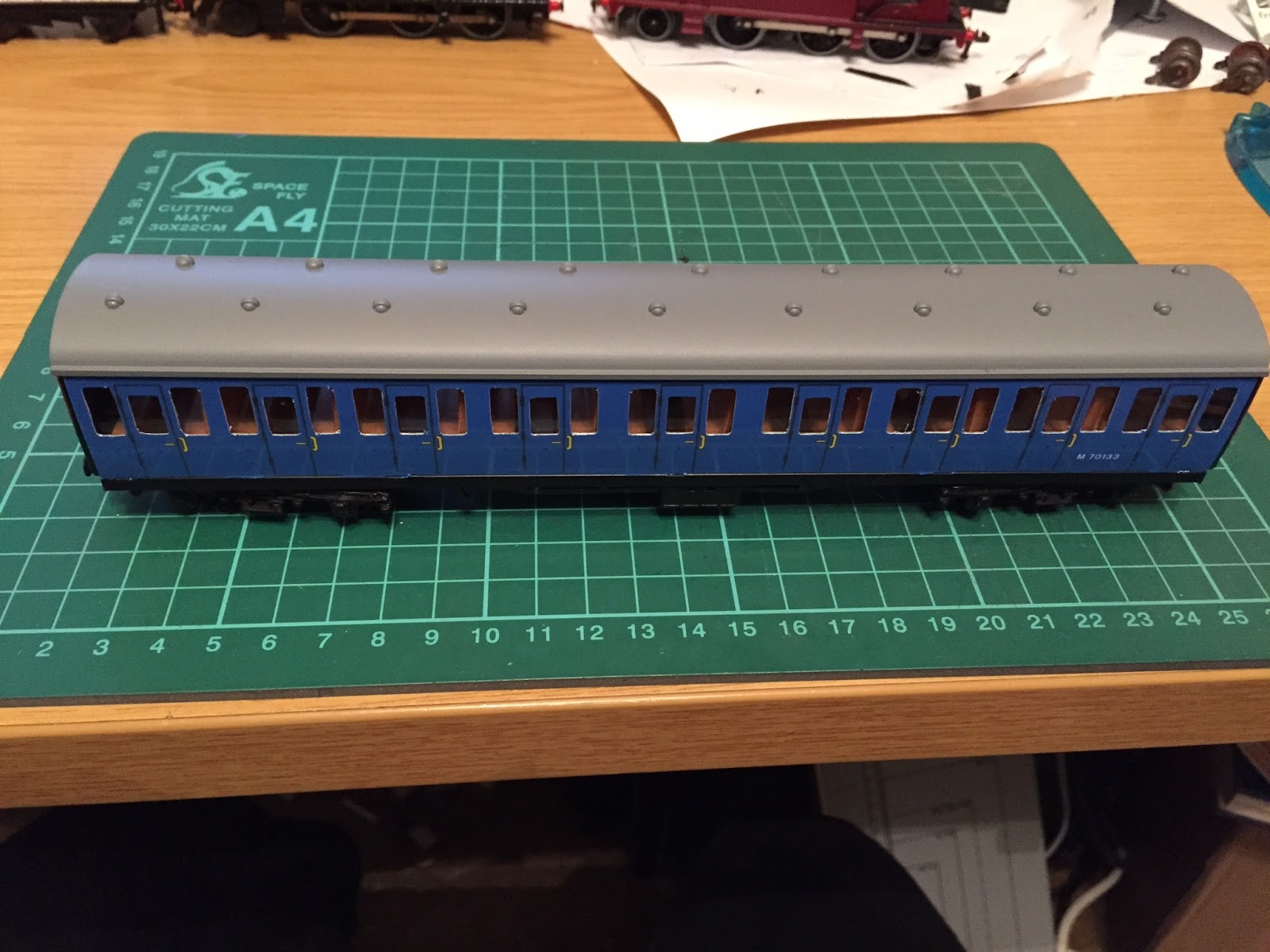 Hornby Dublo 3 Rail: Blue EMU - Part Two