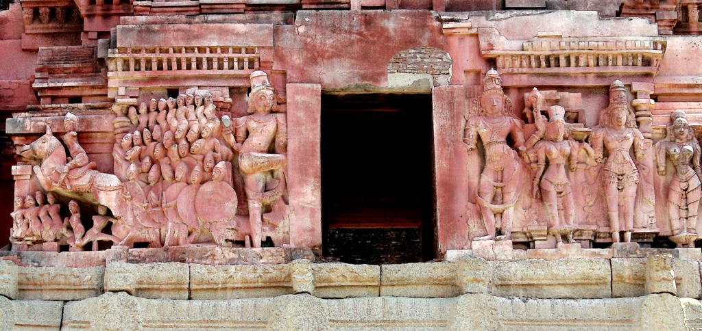 This Prism !: 'TORANAS' OF HAMPI -I