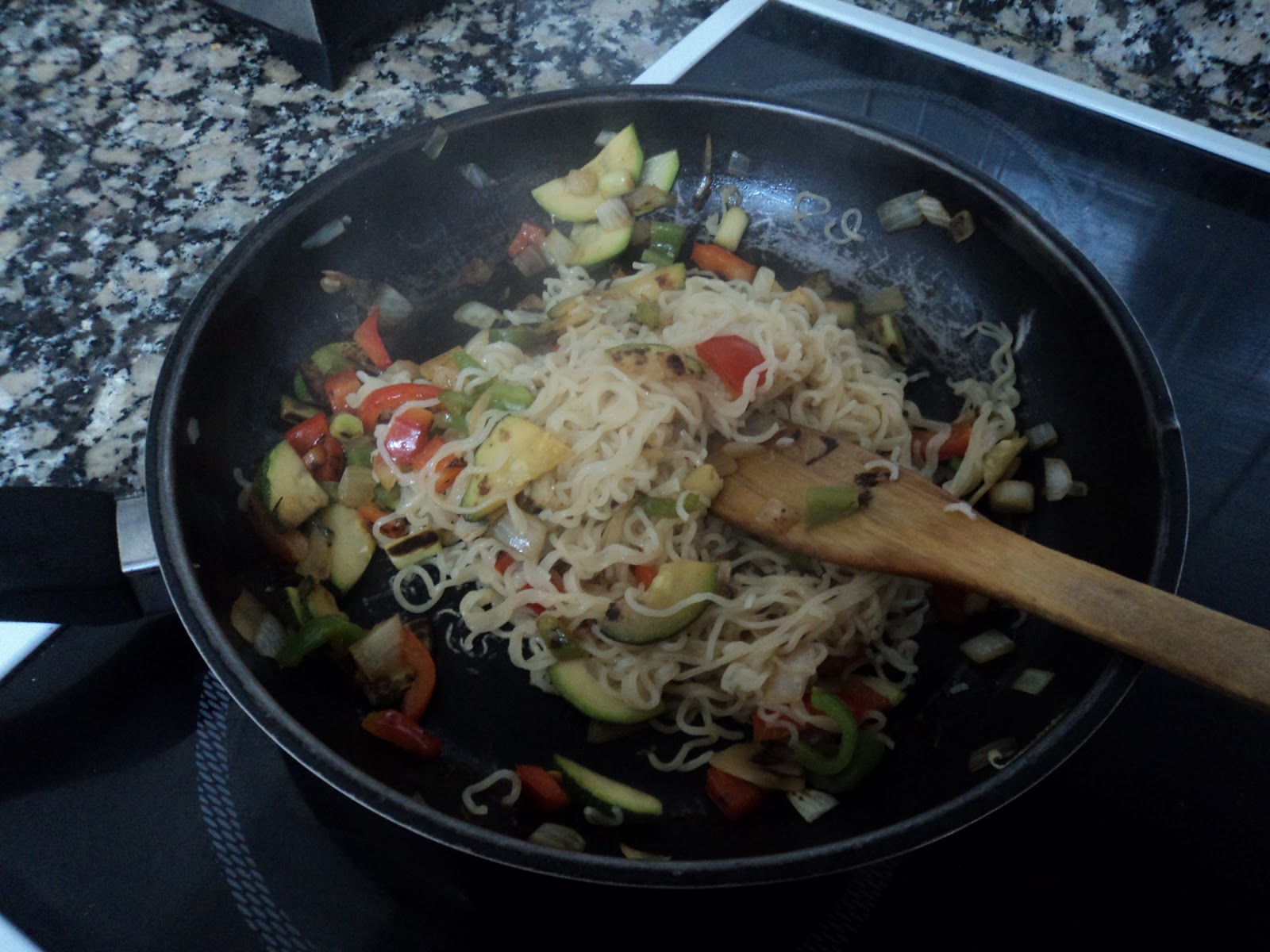 ...El mundo desde mi tocador...: Receta de pasta china
