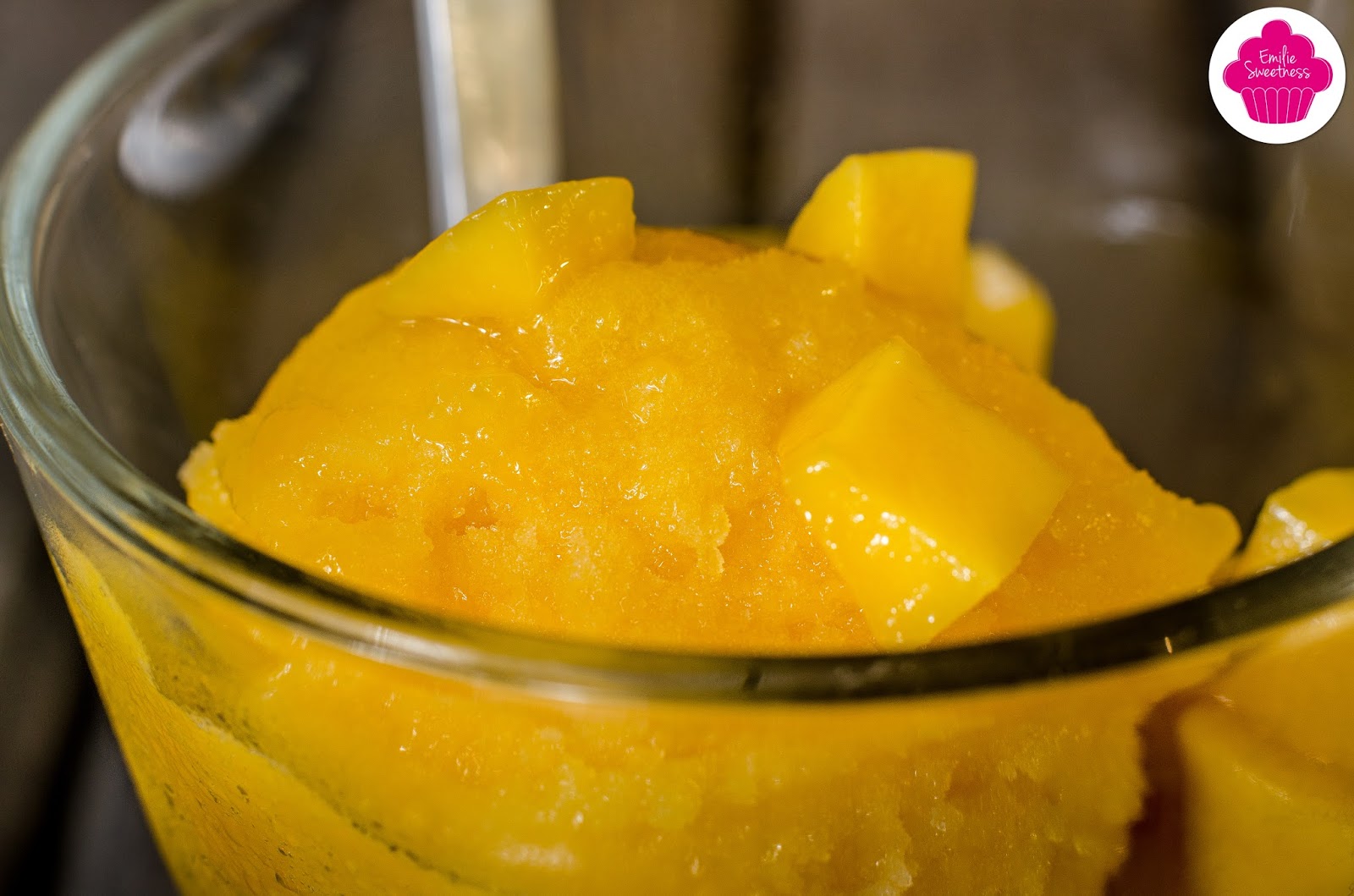 Emilie Sweetness: Sorbet à la mangue - recette de Chef Philippe