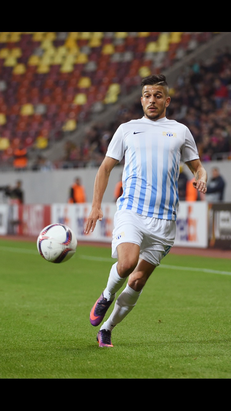 Interview mit Fussballstar Roberto Rodriguez vom FCZ | Laura Bünd