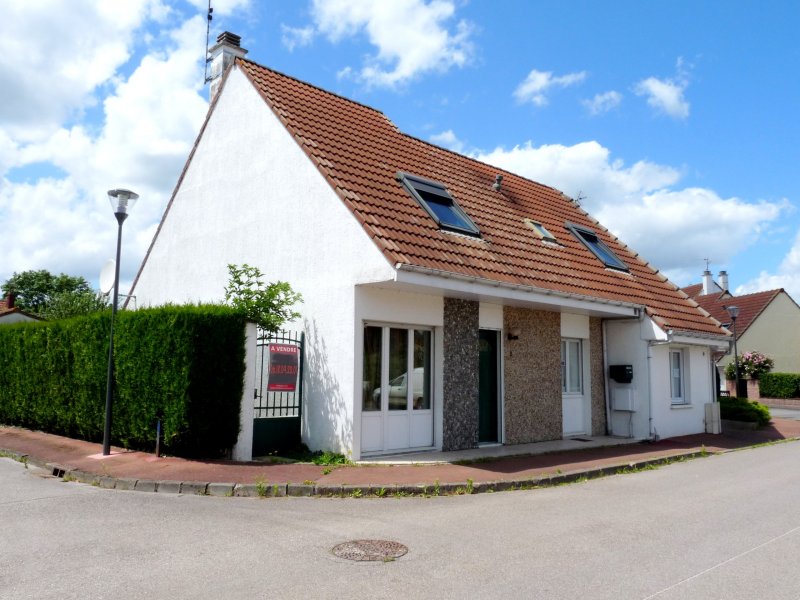 MARIE-ANNE HELMAN IMMOBILIER: Belle Maison au Bachelin (St-Omer)