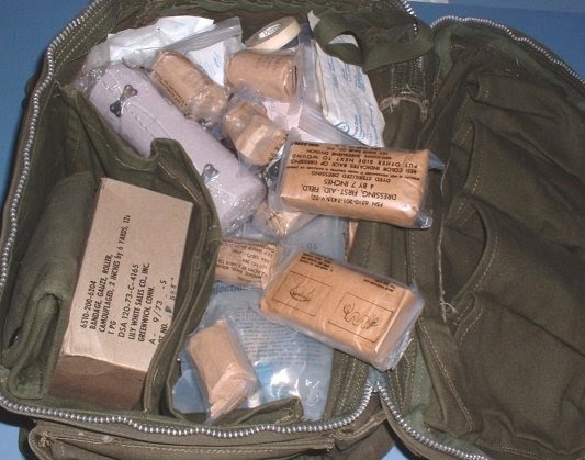 Webbingbabel: US Army Case, Medical Instrument and Supply Set NO.5 - M5 ...