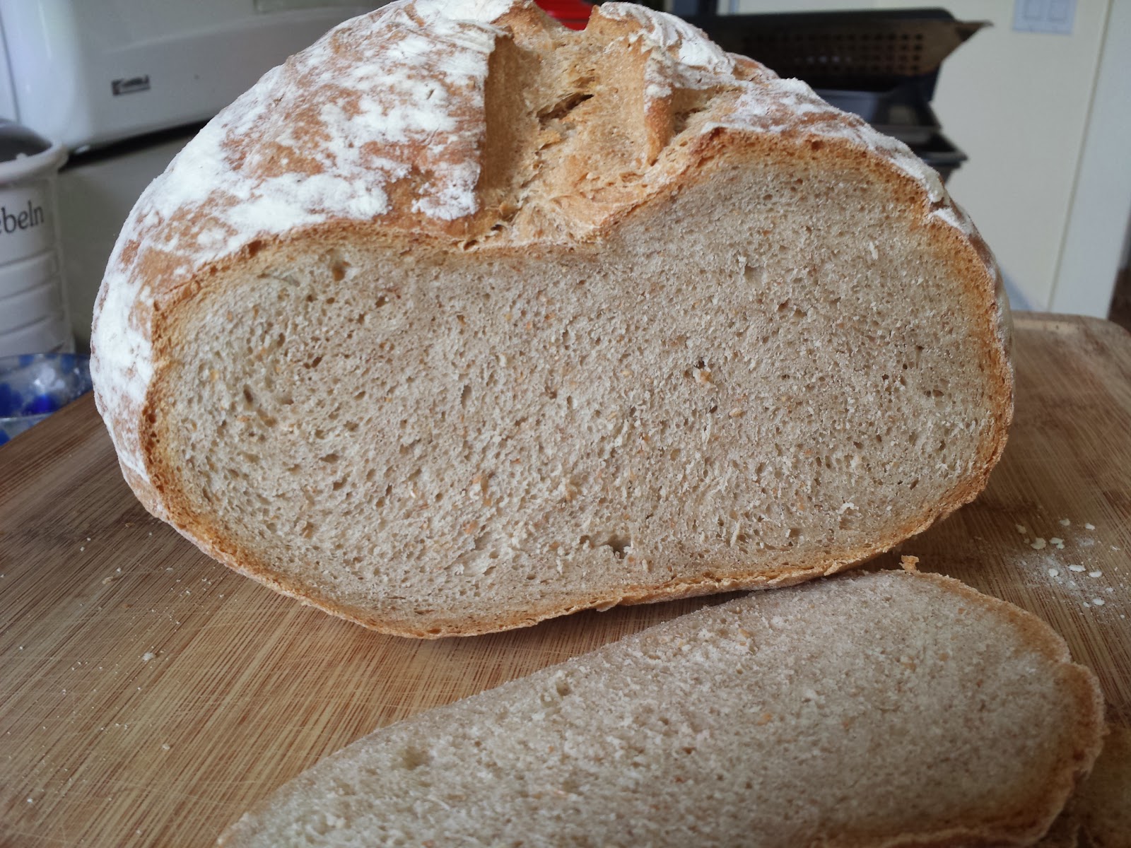 Home-Made German Bread: Wheat-Rye Bread (Weizenmischbrot)