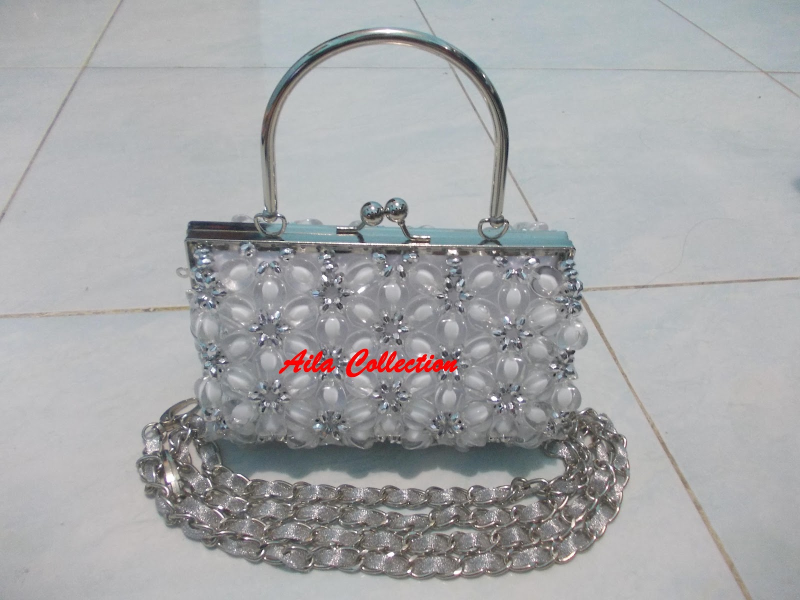 TAS MANIK: TAS PESTA MANIK AILA COLLECTION