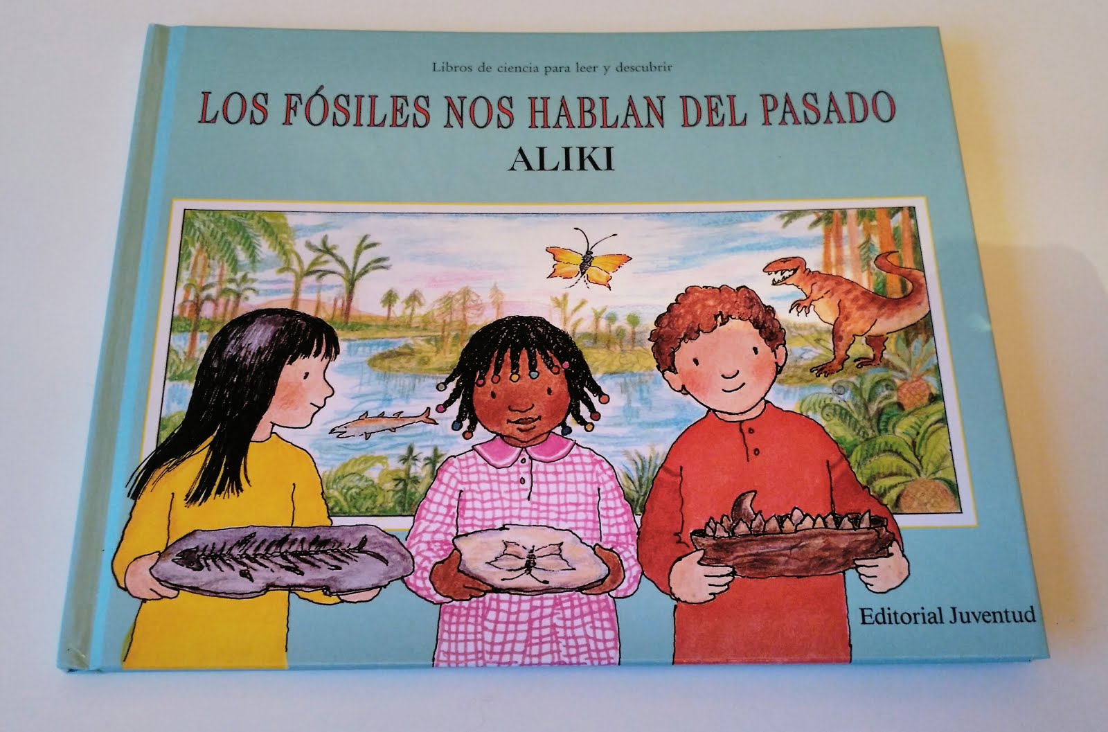 "Fósiles"... Libro y propuesta de actividad