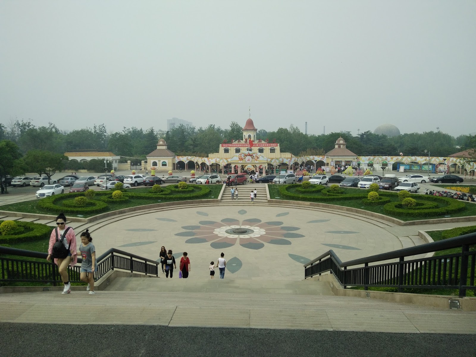 INSPIRING JOURNEY: SHIJINGSHAN AMUSEMENT PARK: The DISNEYLAND of BEIJING