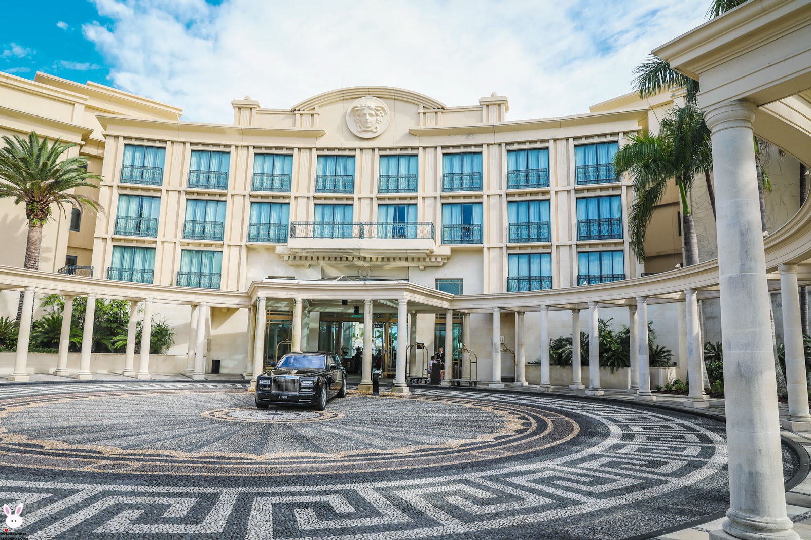 Palazzo Versace Cost Per Night at Norma Plouffe blog