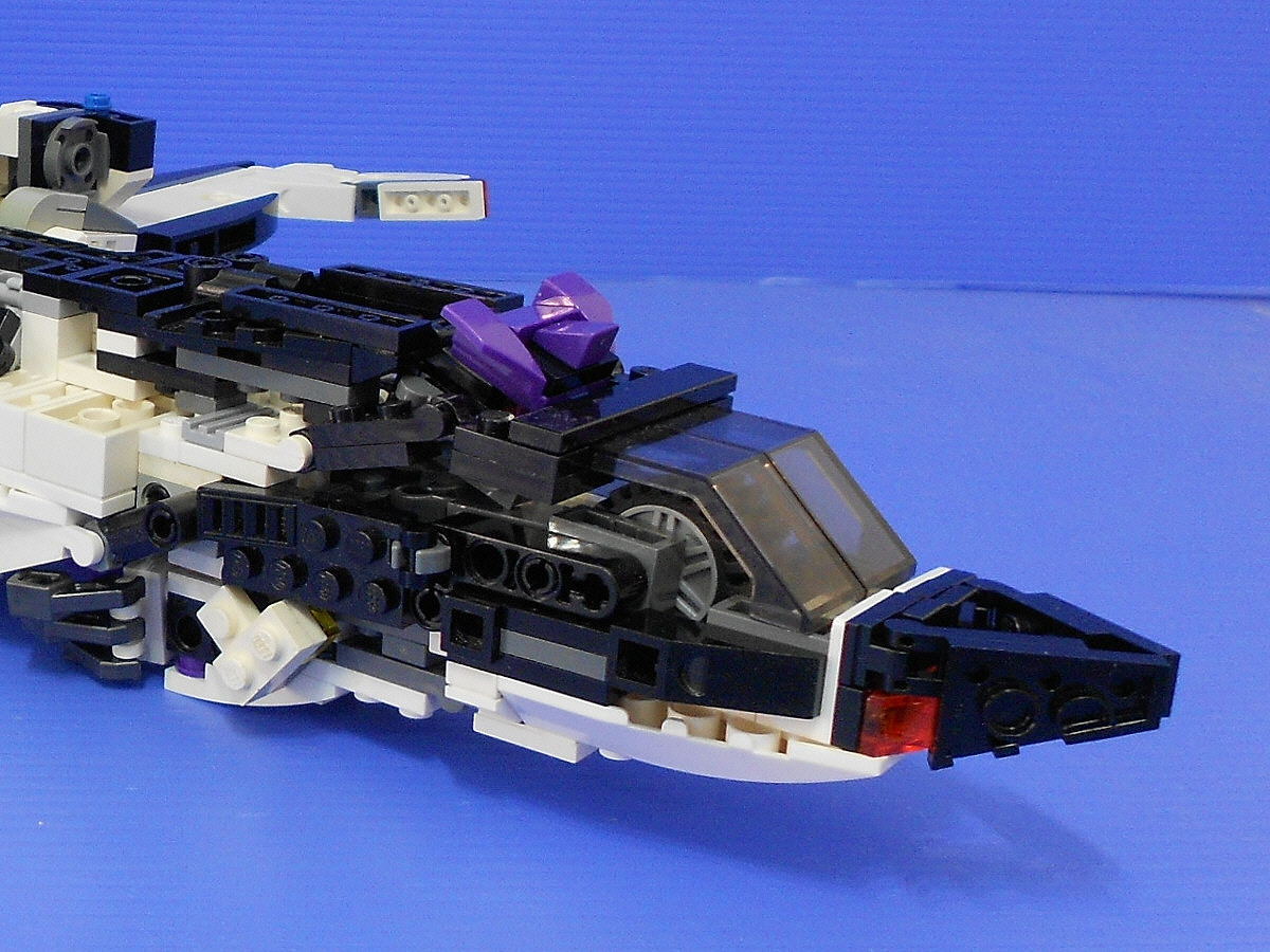 Alanyuppie's LEGO Transformers: LEGO "Fall of Cybertron" Octane (Triple ...