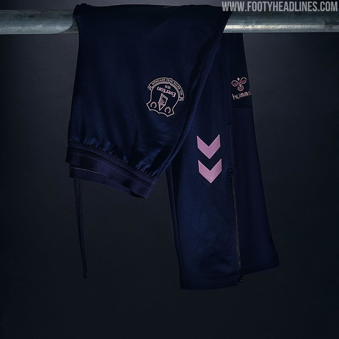 Pretty Pink: 2 Hummel Everton 20-21 Training Kits + Full Collection ...