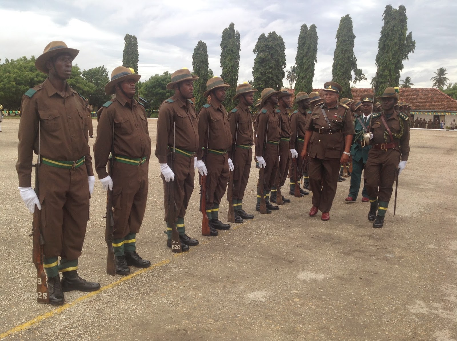 Kamishna Jenerali wa Magereza avisha vyeo maafisa wa jeshi la Magereza ...