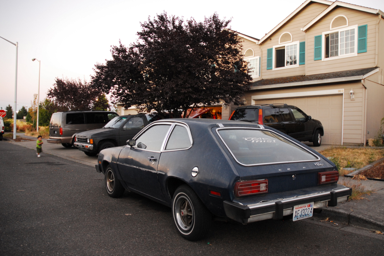 OLD PARKED CARS.: 1979 Ford Pinto.