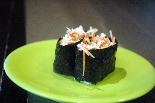 DUDE FOR FOOD: Sakae Sushi: An Afternoon Sushi Frenzy