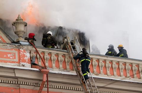 Eurohistory: More on Grand Duke Serge's Palace Fire