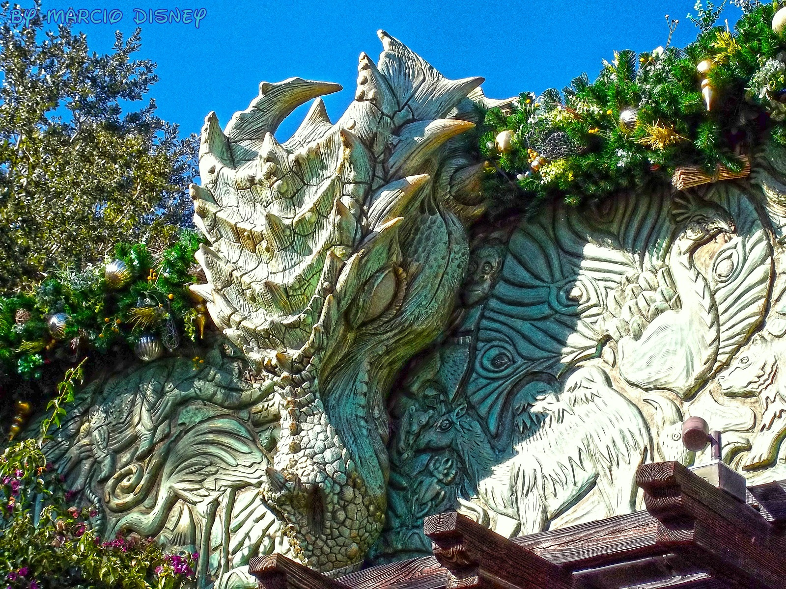 The Walt Disney World Picture of the Day: Dragon Head at Disney's ...