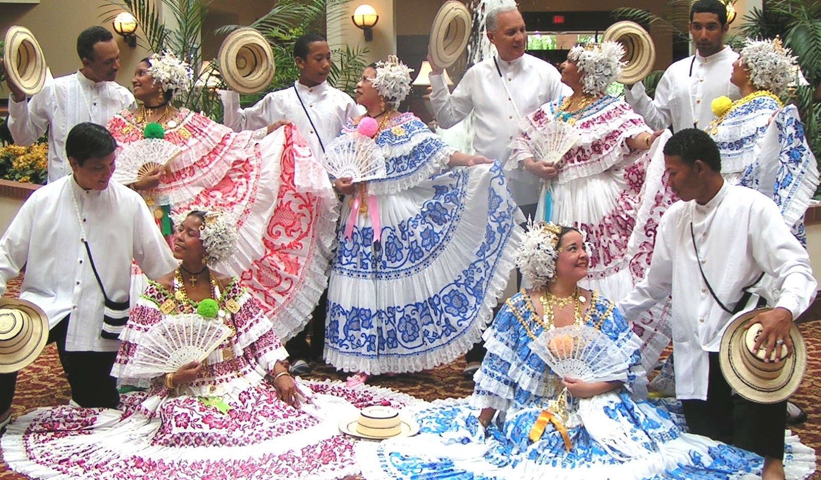 FOLKLORE DE PANAMÁ