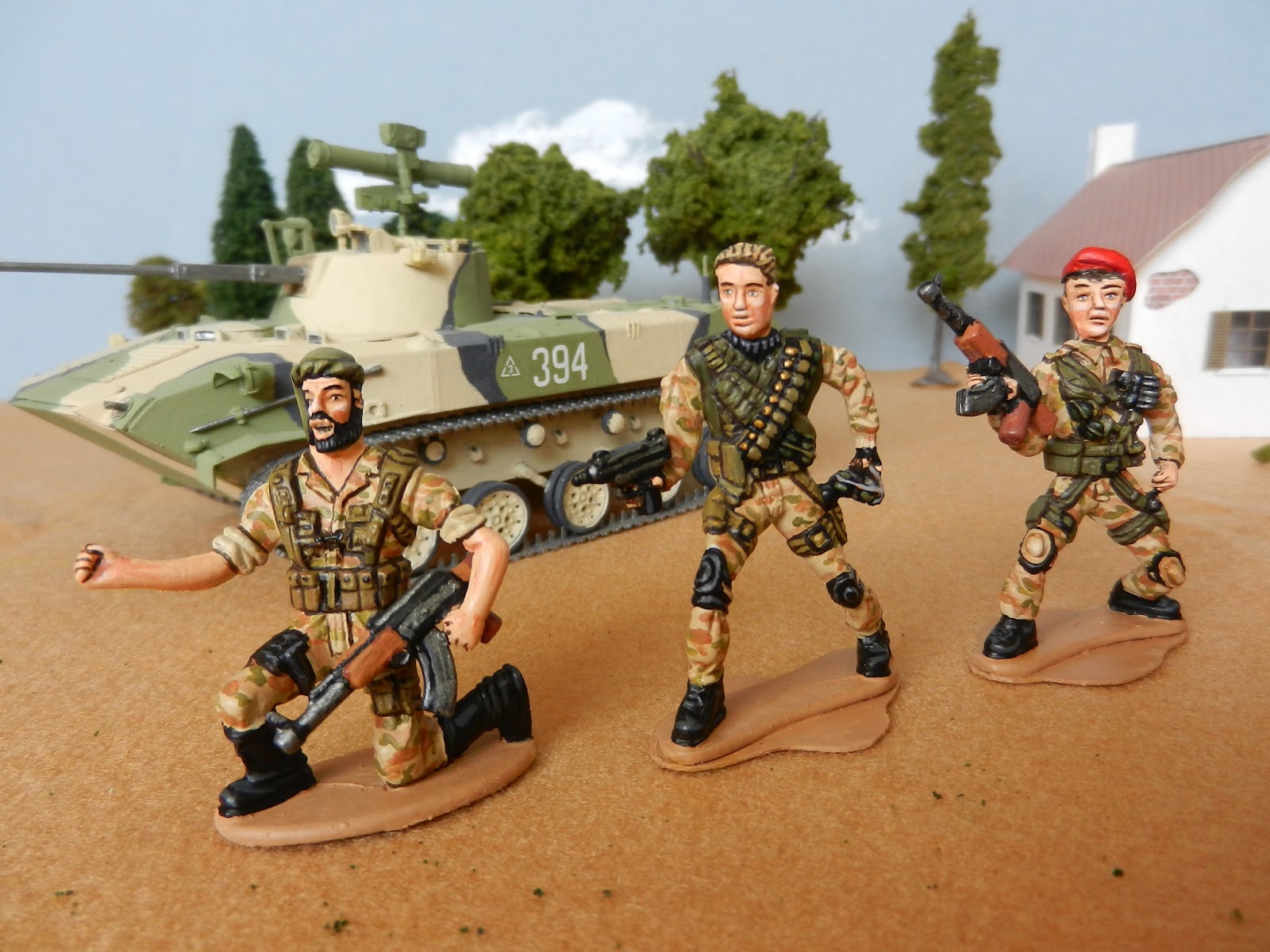 Castles of Tin: Re-Arm with Brickarms: 54mm Plastic Army Men