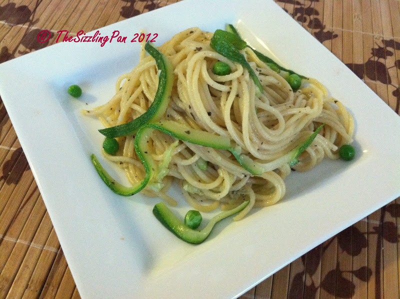 The Sizzling Pan: Spooky Halloween Pasta! Spaghetti with Worms ...