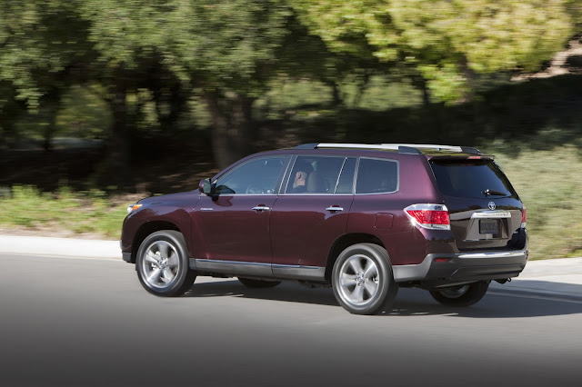 New Car Review: 2013 Toyota Highlander