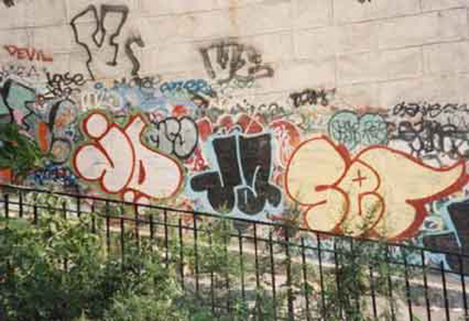 * A L L - 9 - L O N G *: Jaone x Journalism Works Project