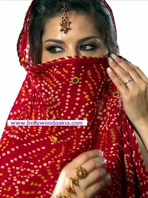BOLLYWOOD AAINA : SUNNY LEYONE IN JISM 2 PHOTOS