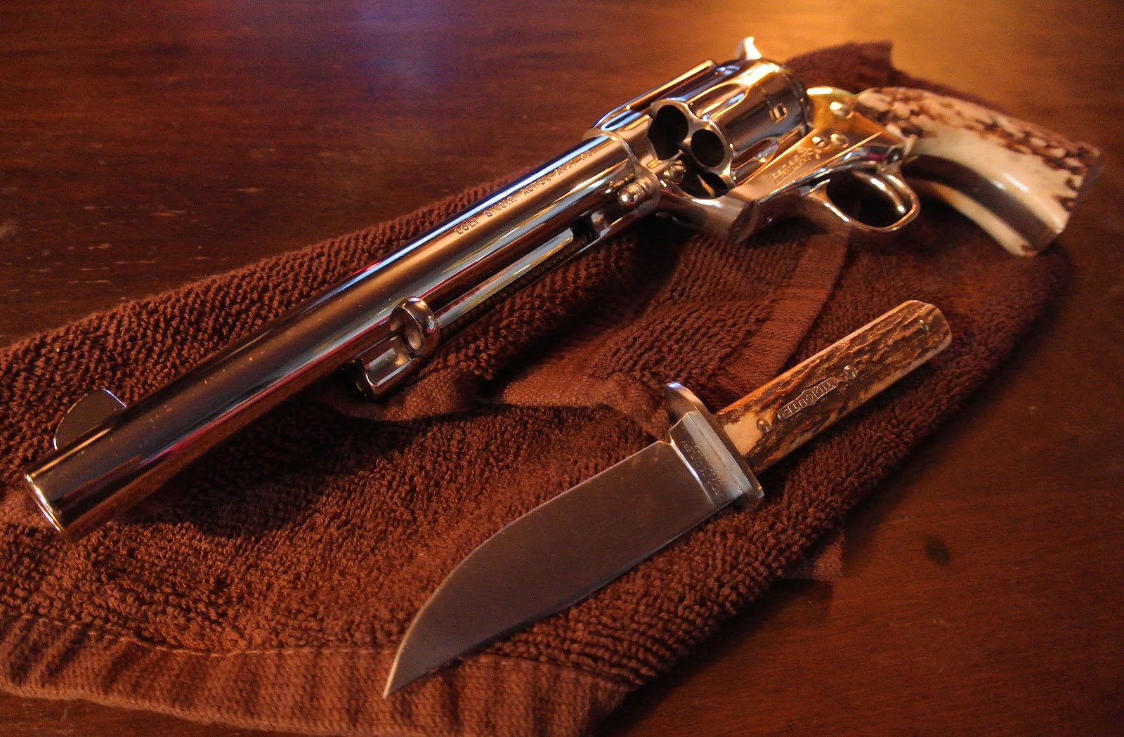 John John Jesse: My Beloved Old Colt SAA .45