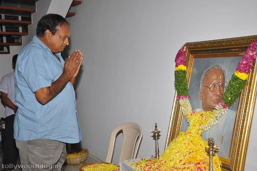 Tollywood Pays Homage to MS Reddy