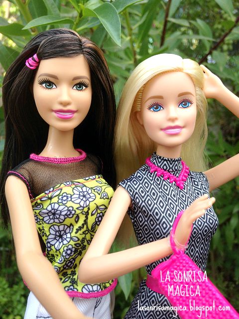 La Sonrisa Mágica: Selfie de la Semana: Angie y Barbie
