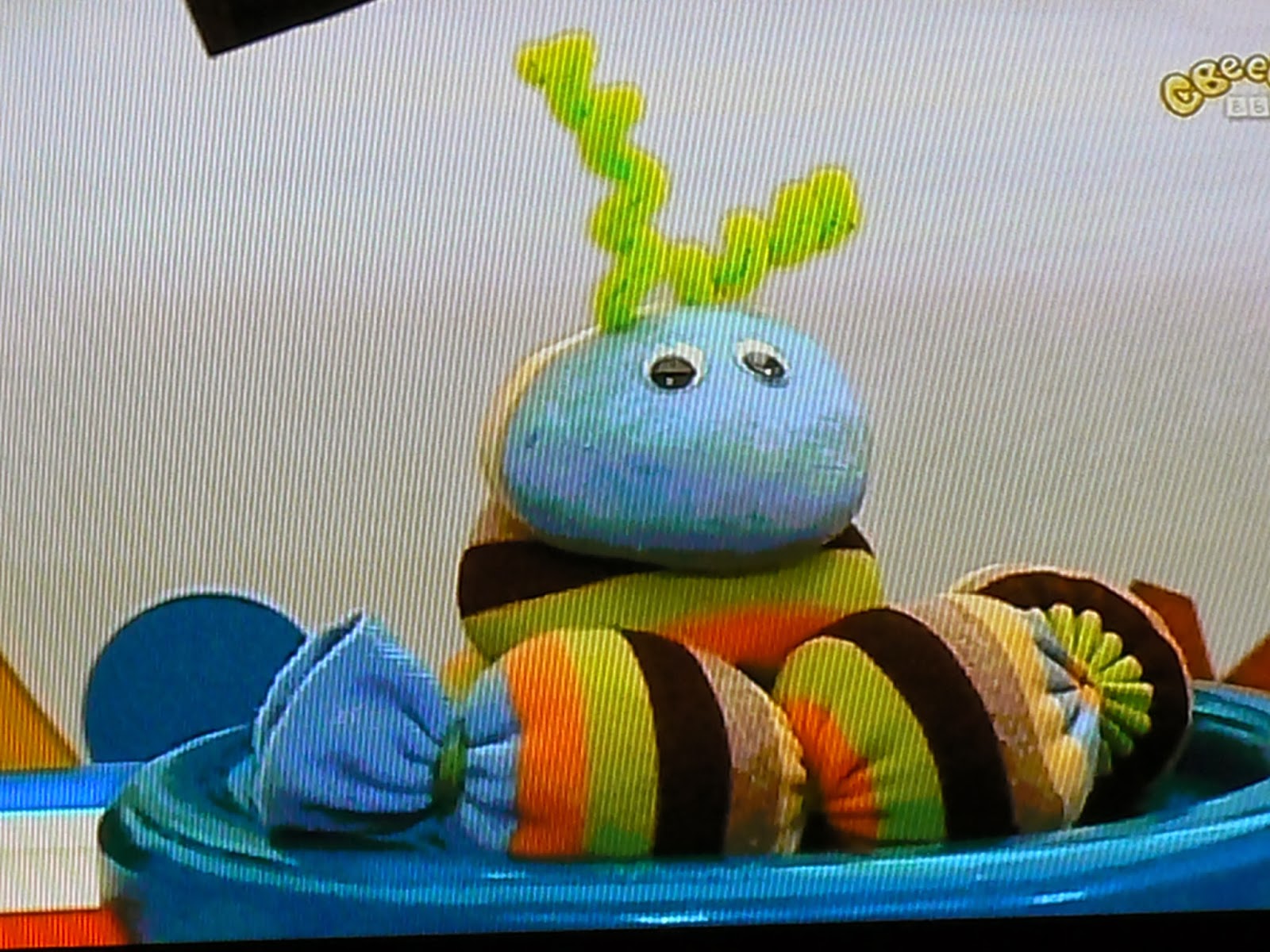 zielona stonoga - pracownia artystyczna: mister maker & mister maker ...