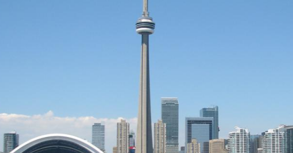 12 Fakta Menarik Tentang CN Tower: Menara Tertinggi Ke 3 Di Dunia ...