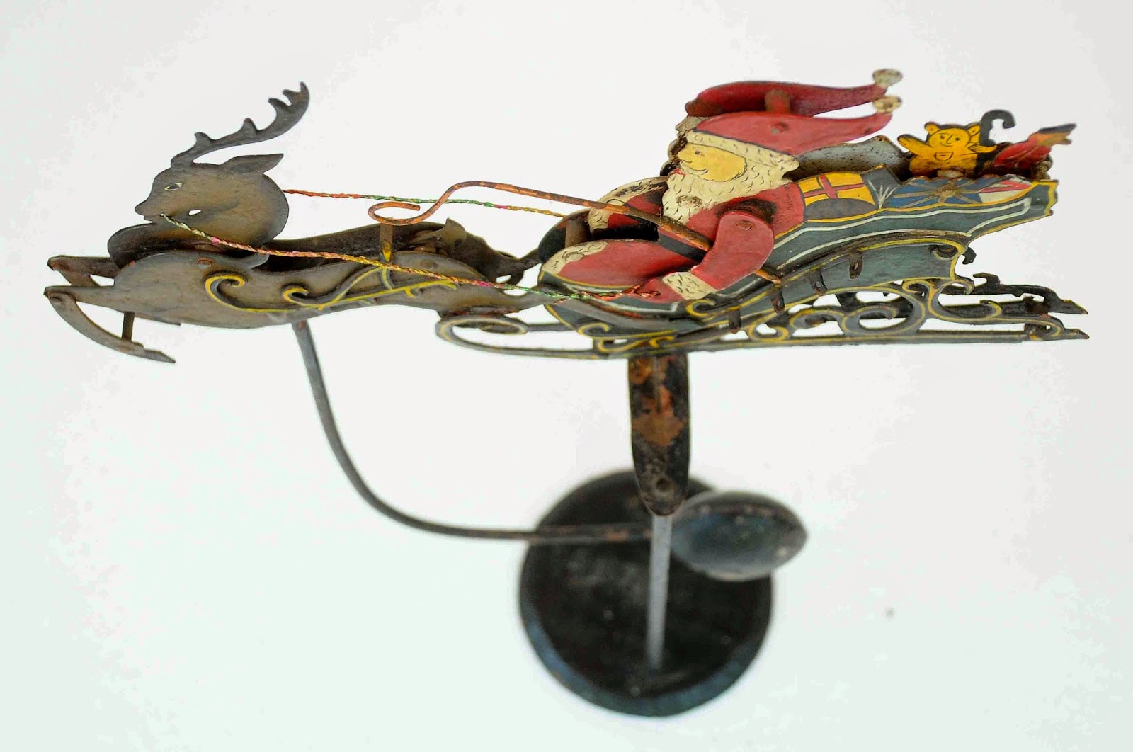 Old Vintage Gallery: Antique Santa Balancing Toy