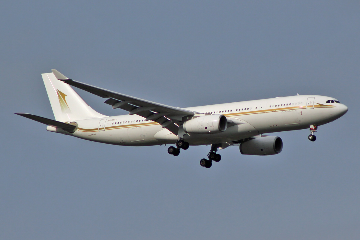 Eastwings: A330-243 Prestige * Sky Prime * HZ-SKY2