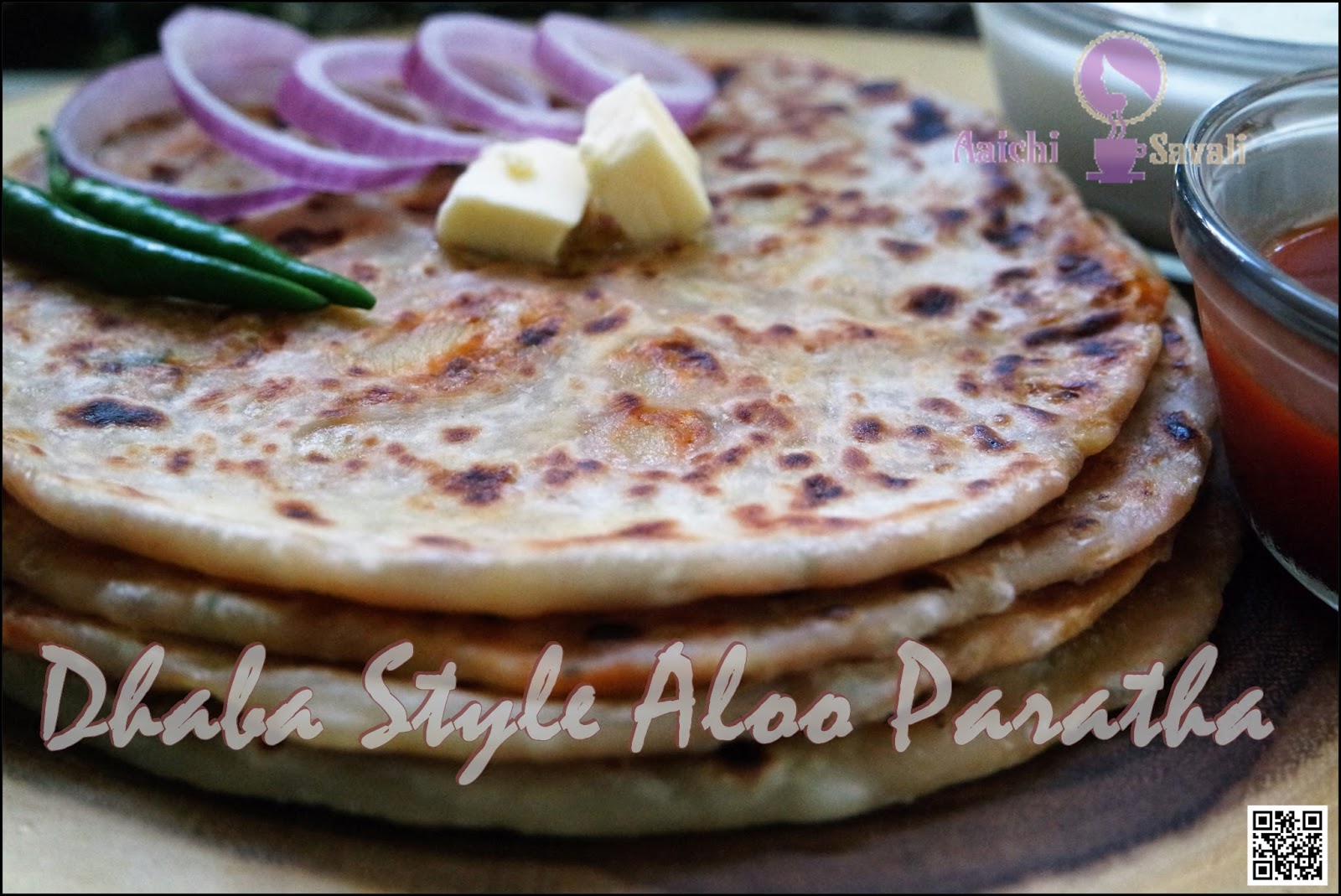Dhaba Style Aloo Paratha / Potato Paratha - Aaichi Savali